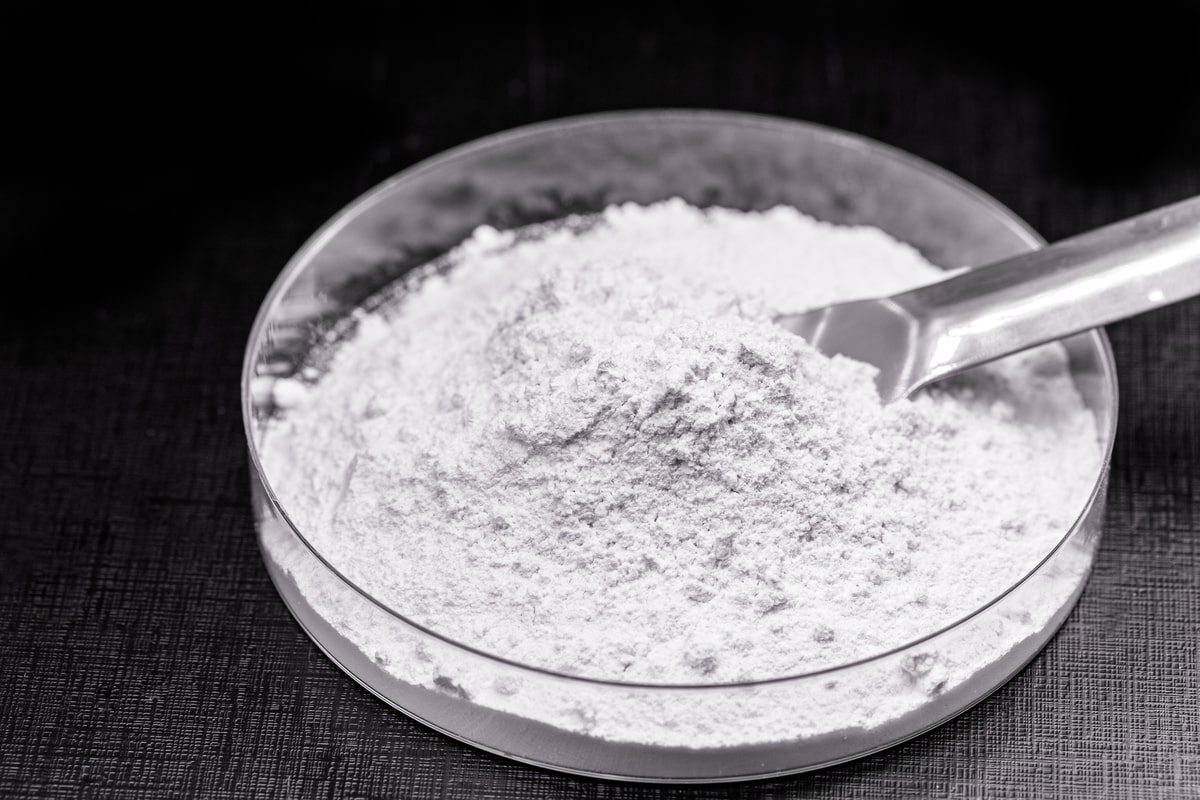 Top Uses and Benefits of Silica Sand in Construction