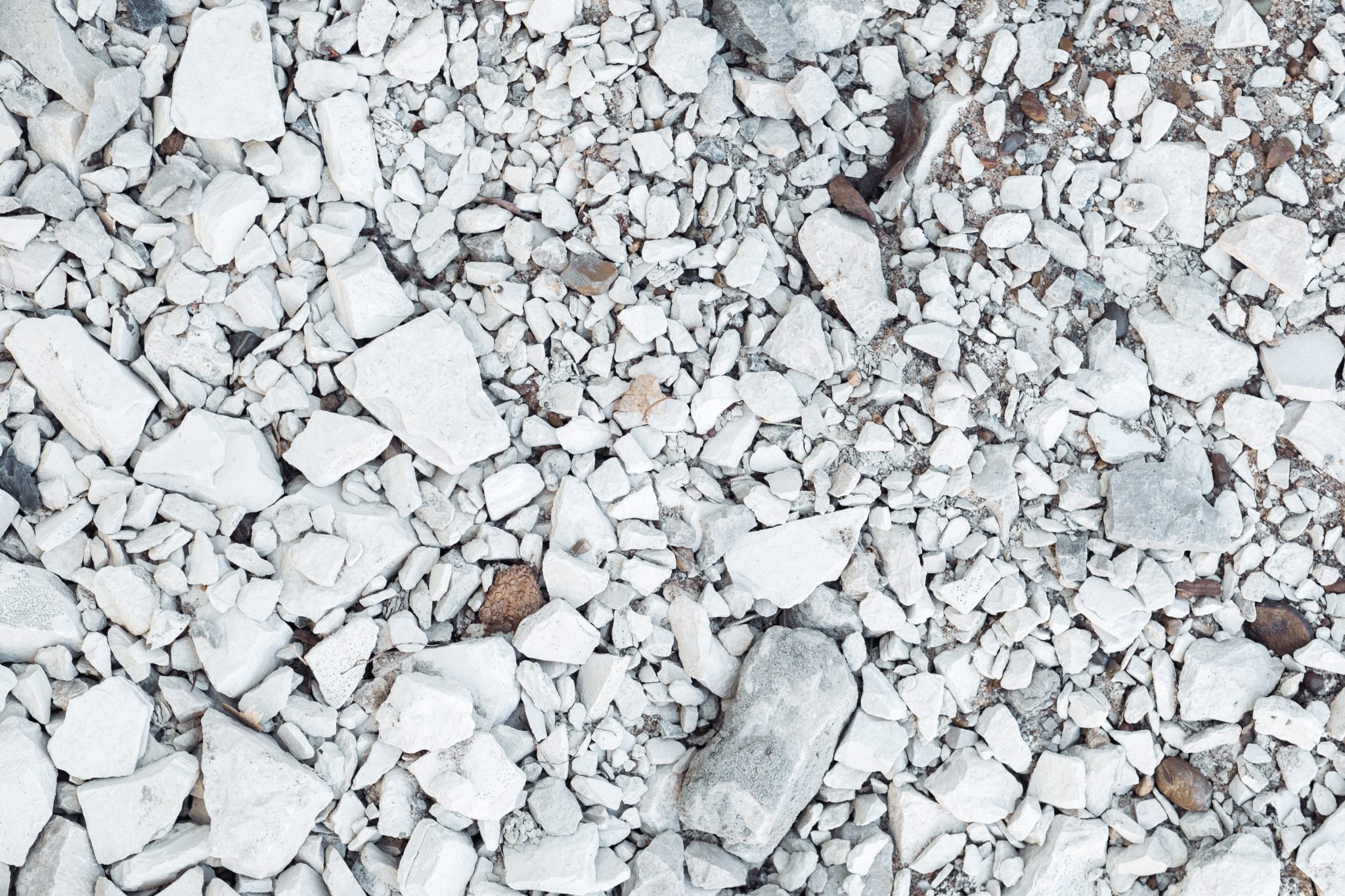 Choosing Crushed Limestone: A Guide for Homes & Businesses
